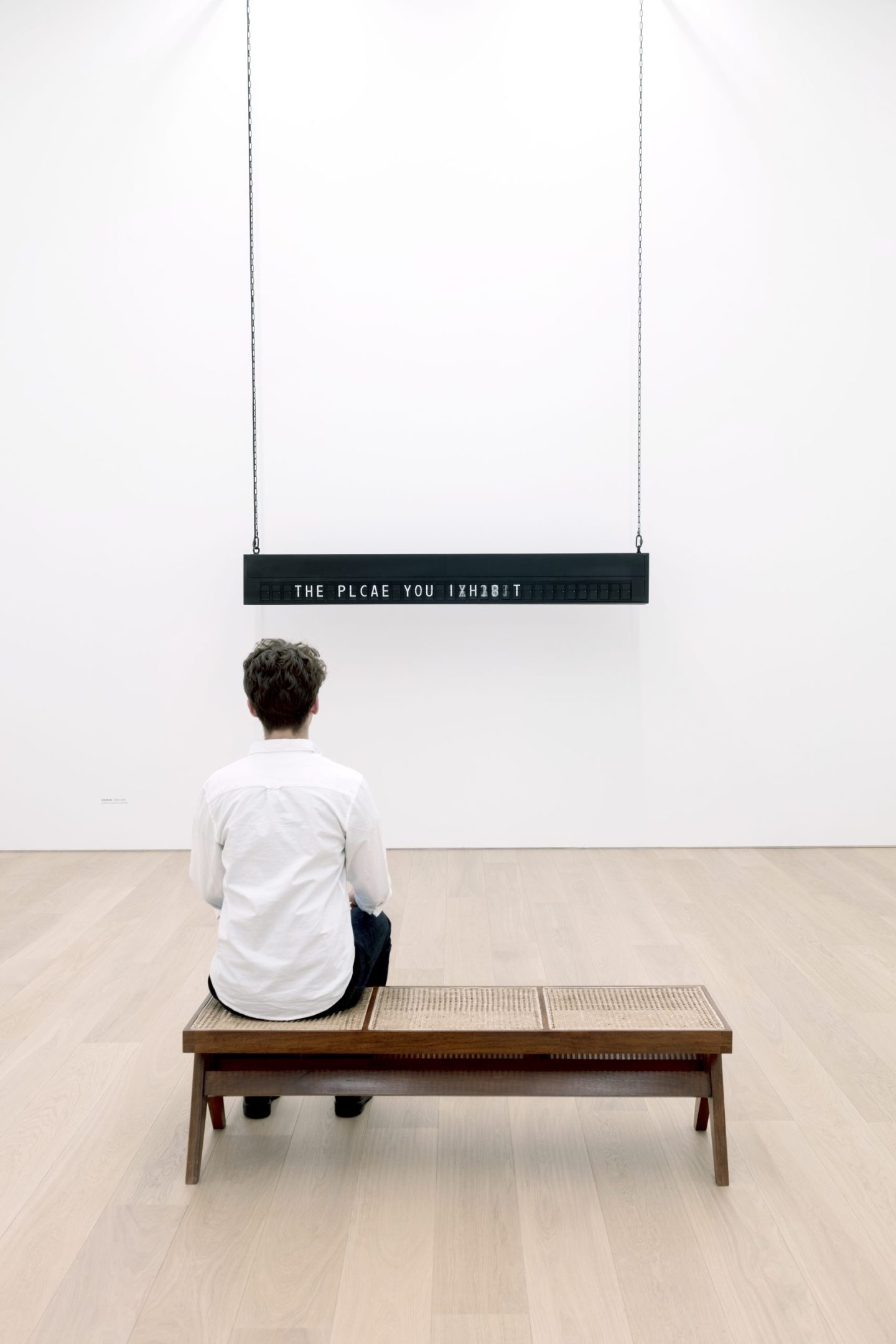 Shilpa Gupta - For, in your tongue, I cannot fit - Voorlinden
